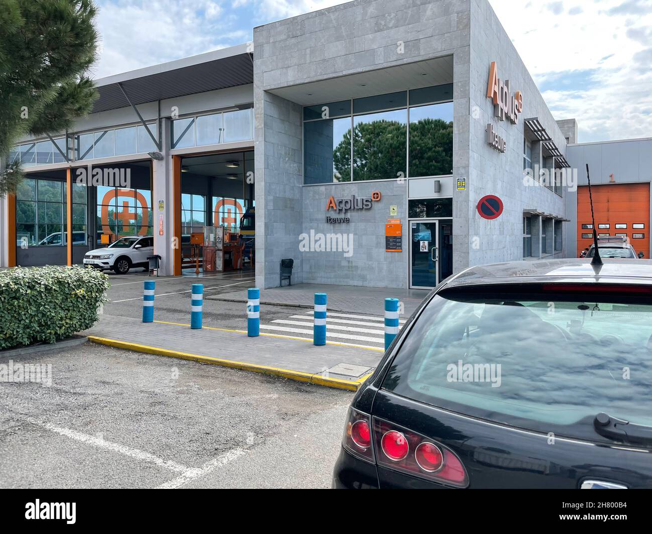 Applus logo hi-res stock photography and images - Alamy