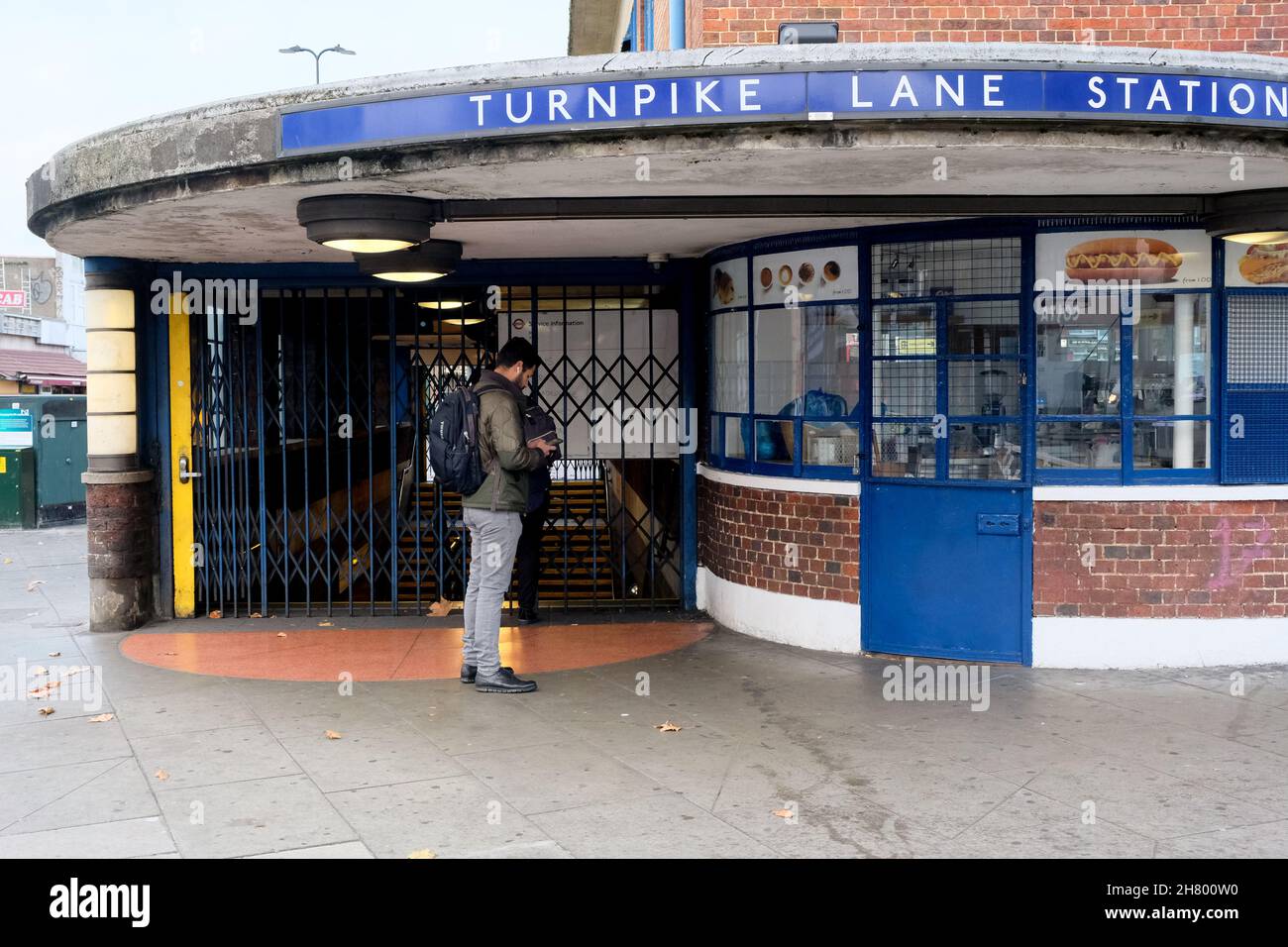 Turnpike Lane, London, UK. 26th Nov 2021. Turnpike Lane station on the ...