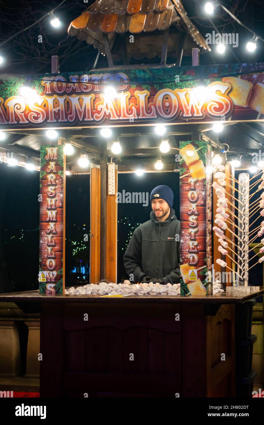 Liverpool market stall hi-res stock photography and images - Alamy