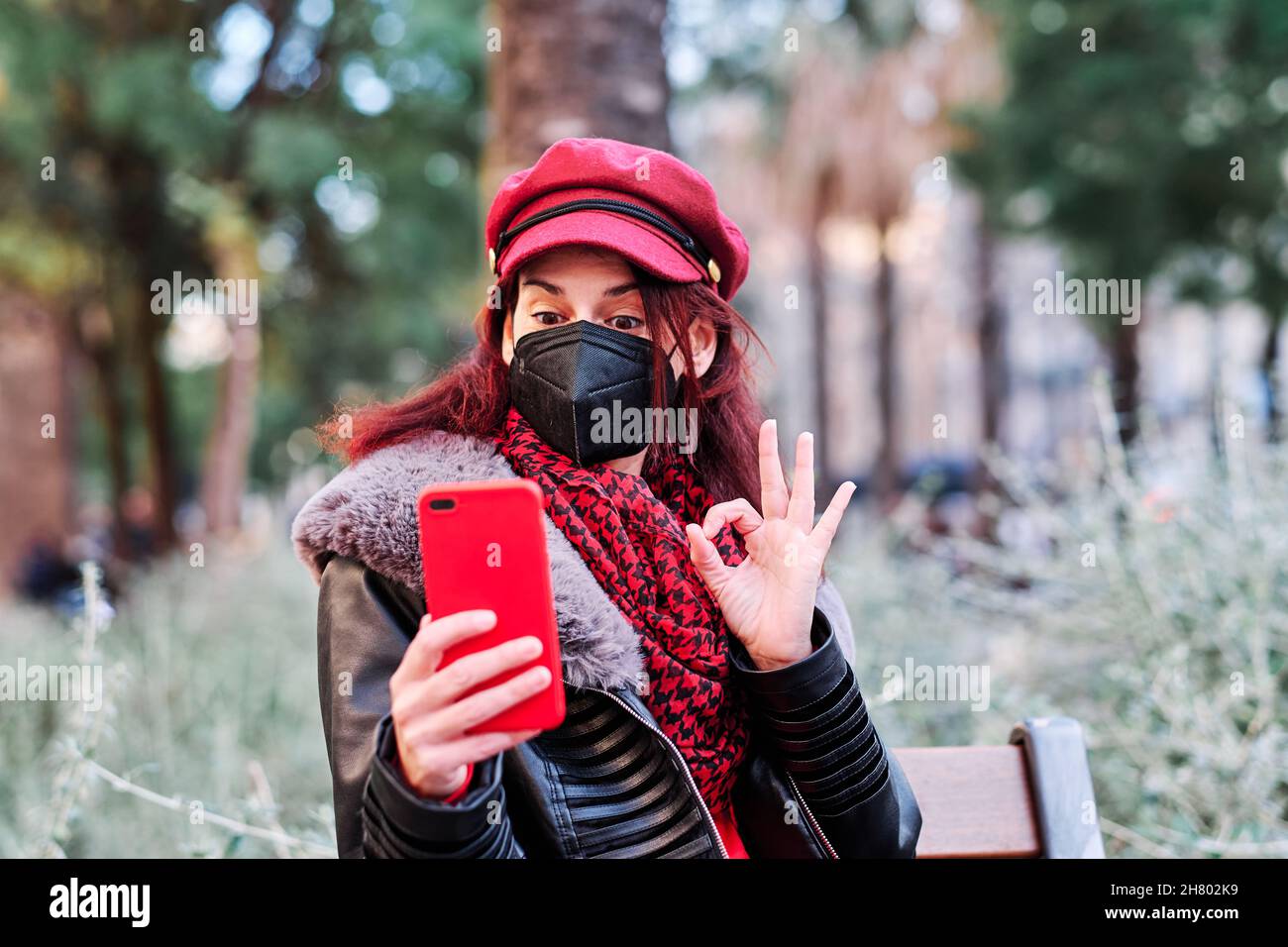 Taking a sefie hi-res stock photography and images - Alamy