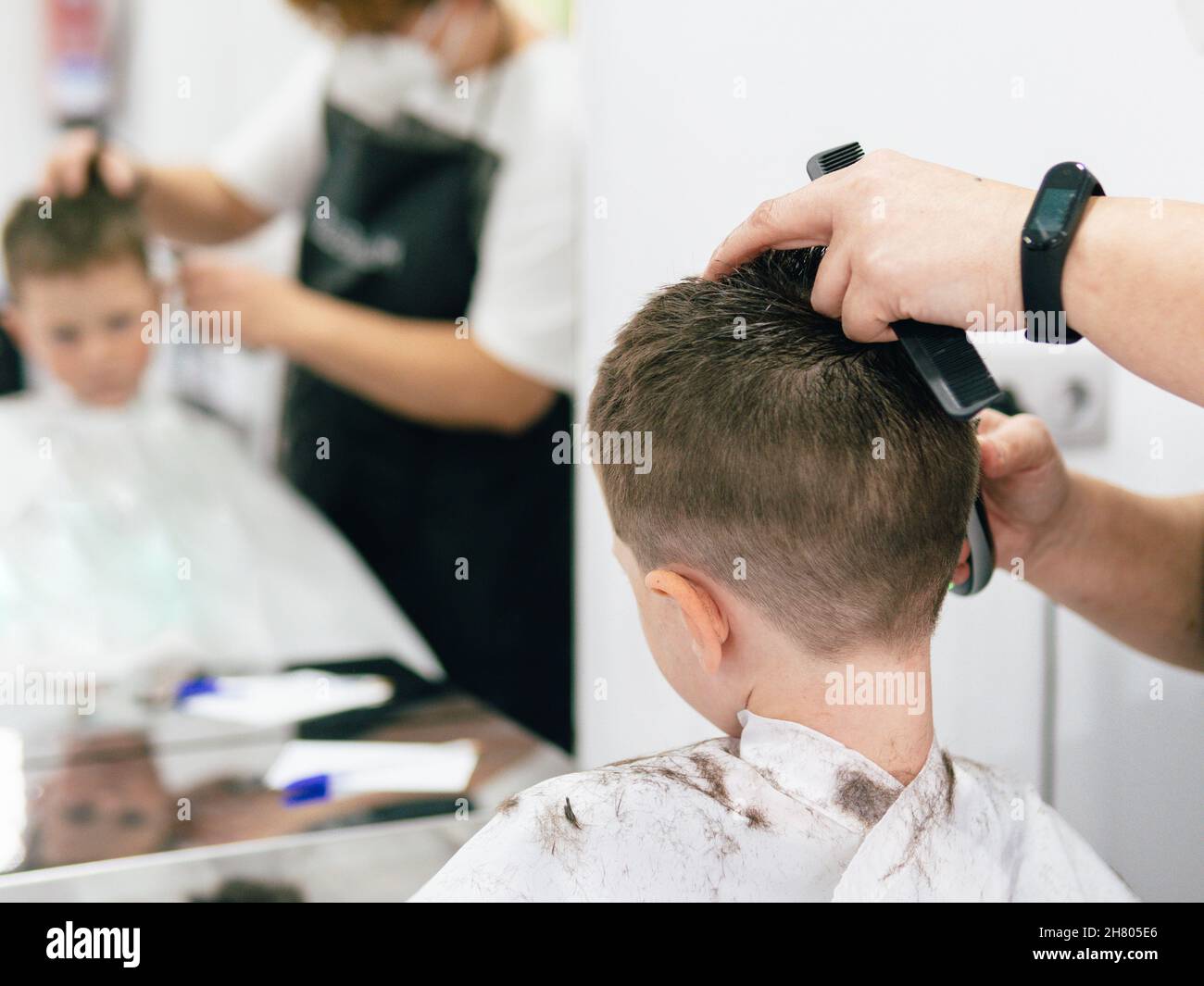 Anonymous boy uniform hi-res stock photography and images - Alamy