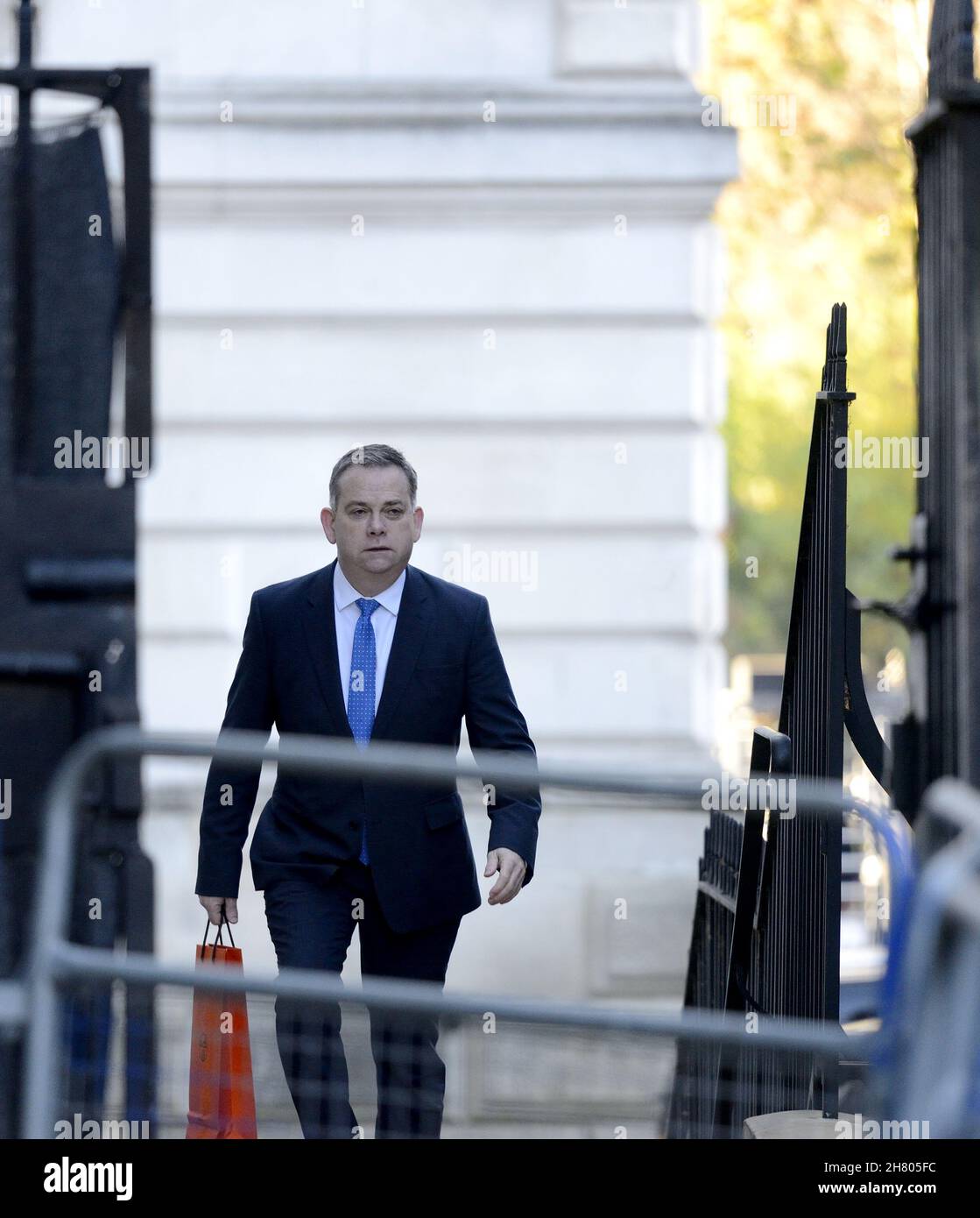 Minister of state without portfolio at the cabinet office hi-res stock ...