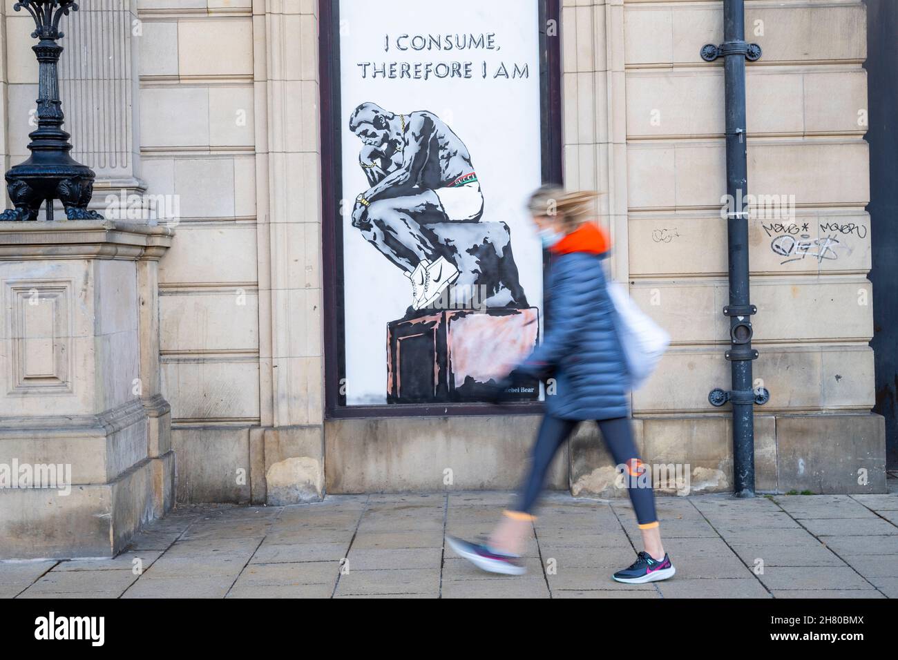 The rebel bear mural hi-res stock photography and images - Alamy