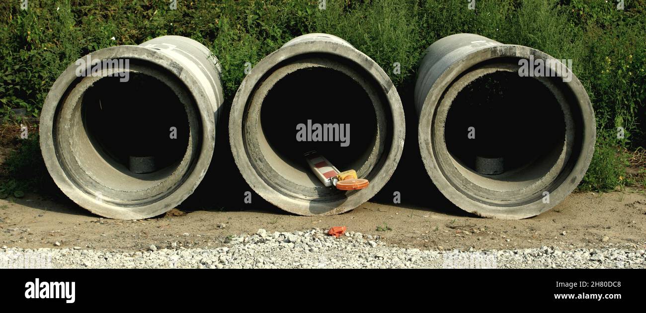 Culvert tubes hi-res stock photography and images - Alamy