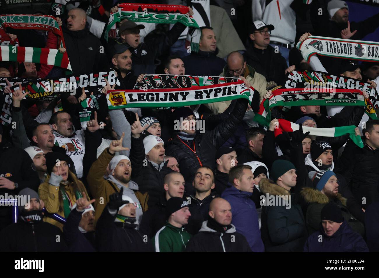 Legia warszawa fans hi-res stock photography and images - Alamy