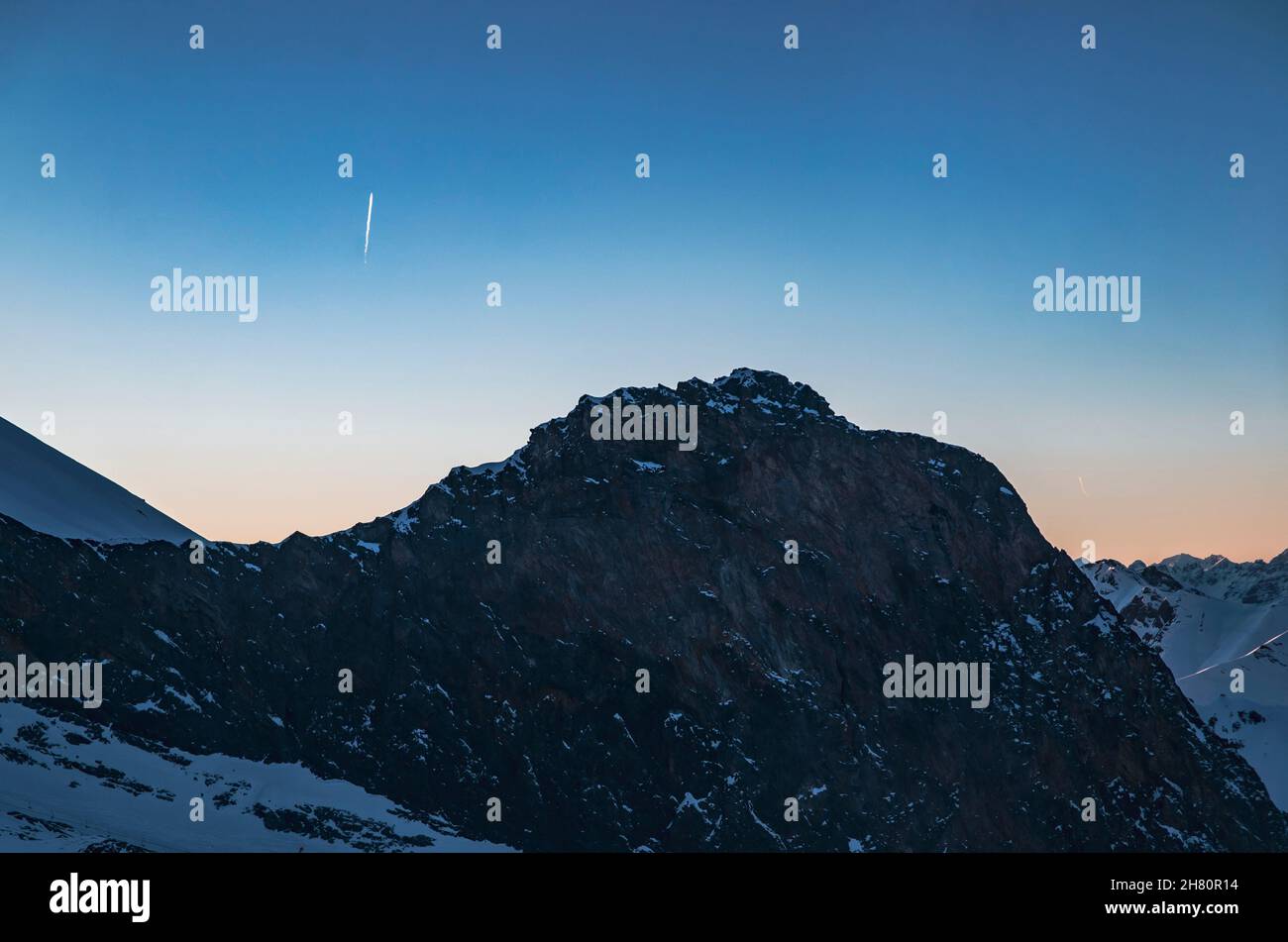 Alpenpanorama hi-res stock photography and images - Alamy