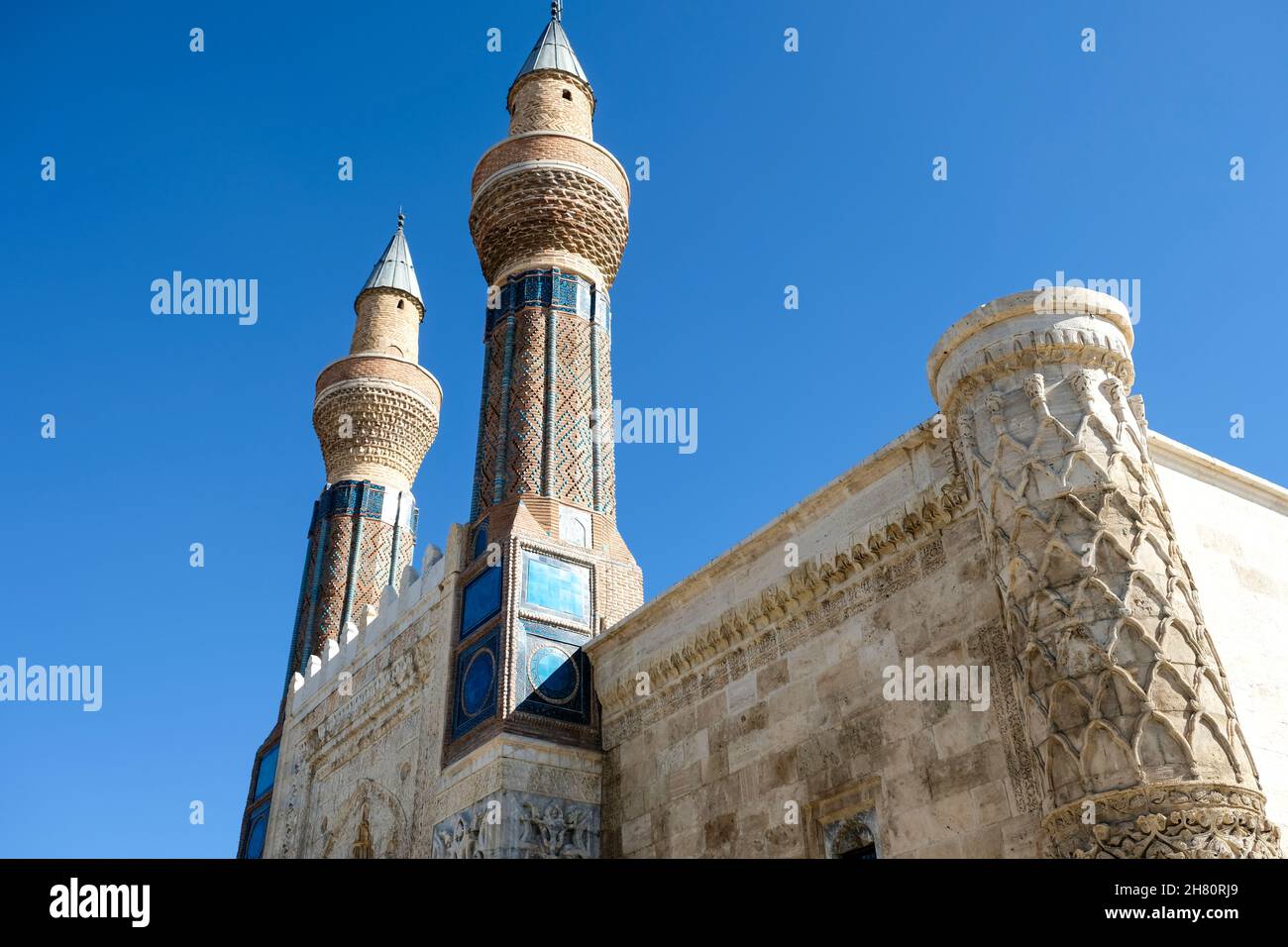 Gök medrese hi-res stock photography and images - Alamy
