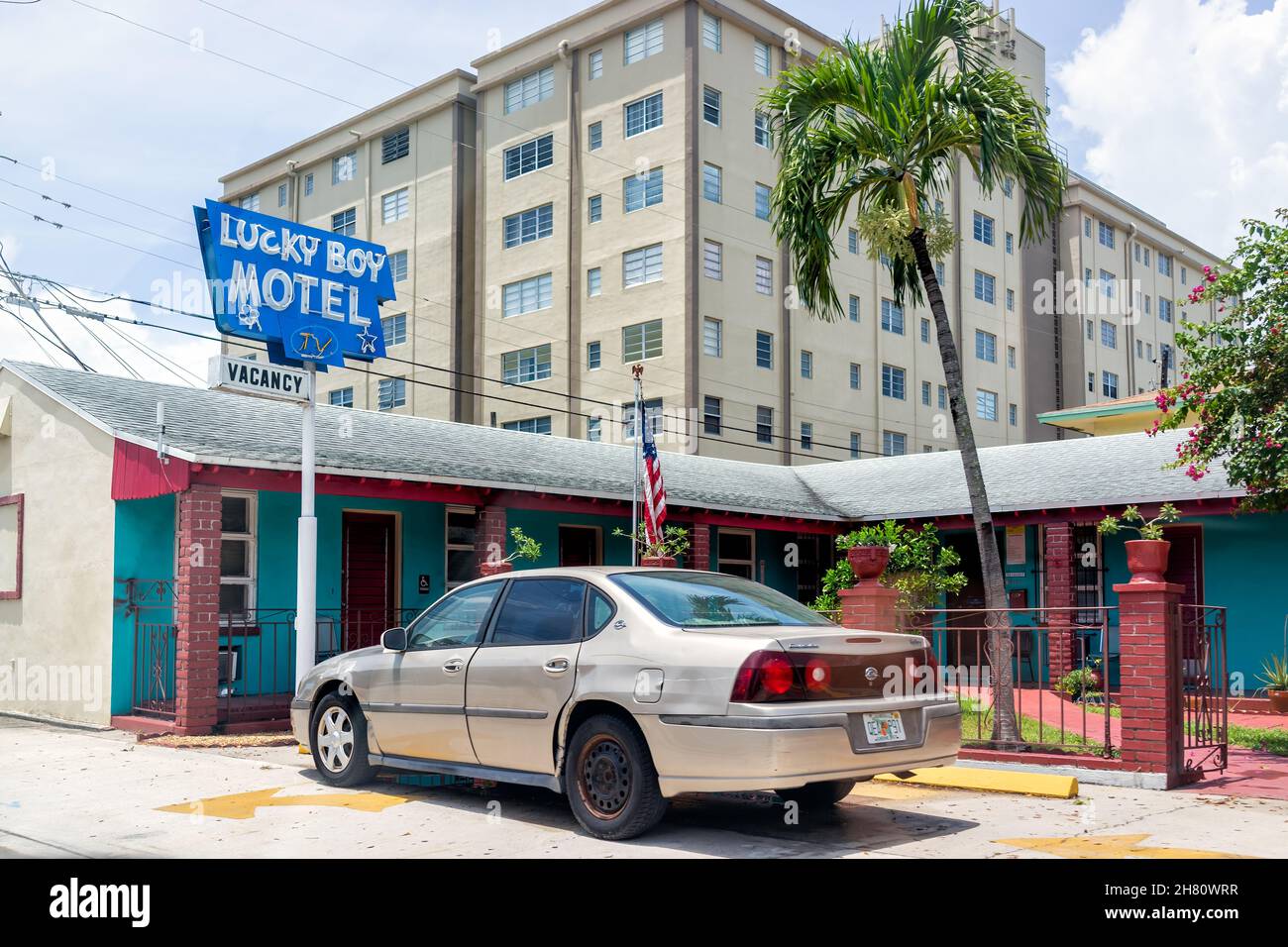 Hollywood motel hi-res stock photography and images - Alamy