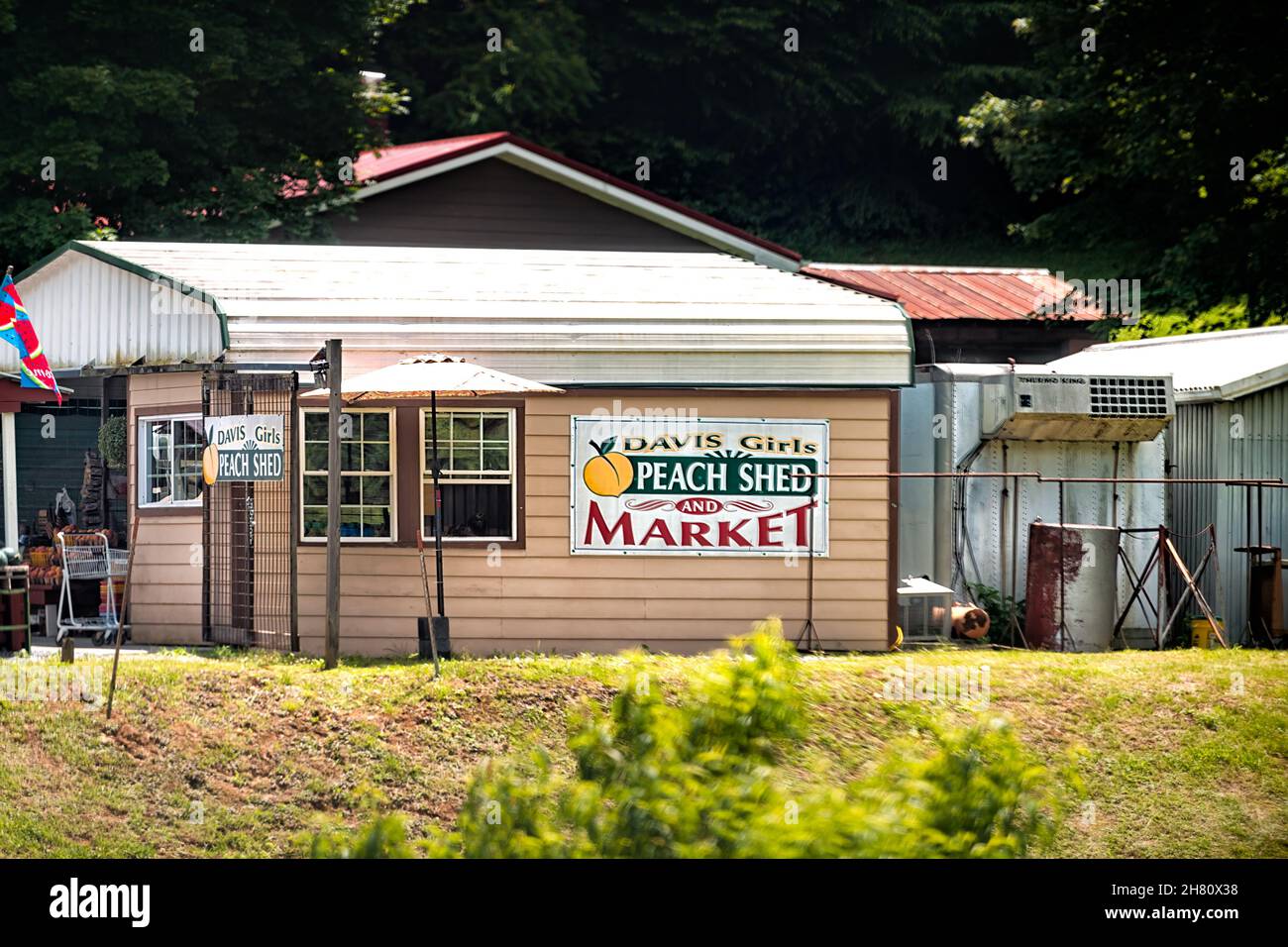 Roan Mountain, USA - June 23, 2021: Tennessee town with fruit stand on ...