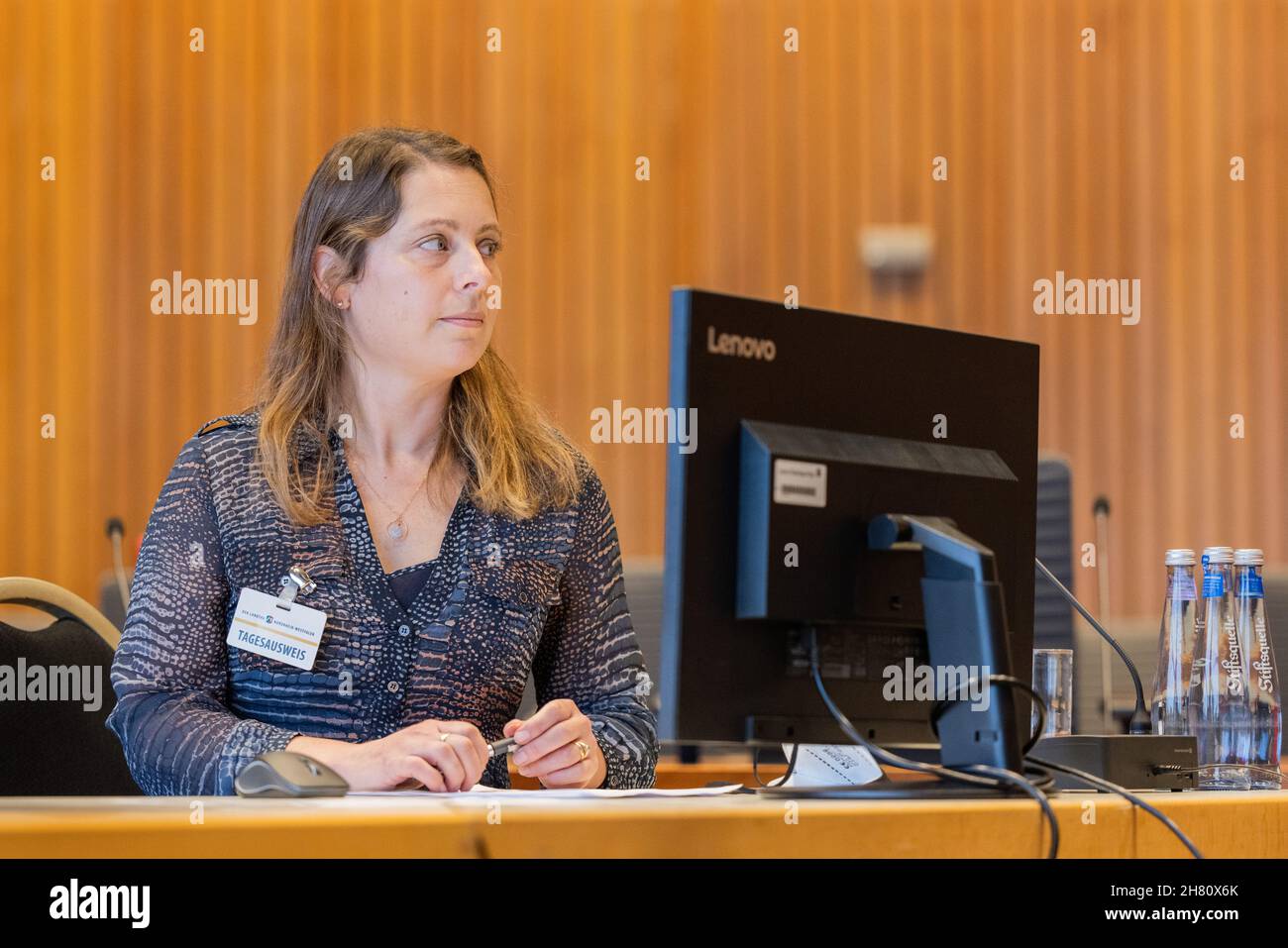 Duesseldorf, Germany. 26th Nov, 2021. Hannah Cloke, British hydrology ...