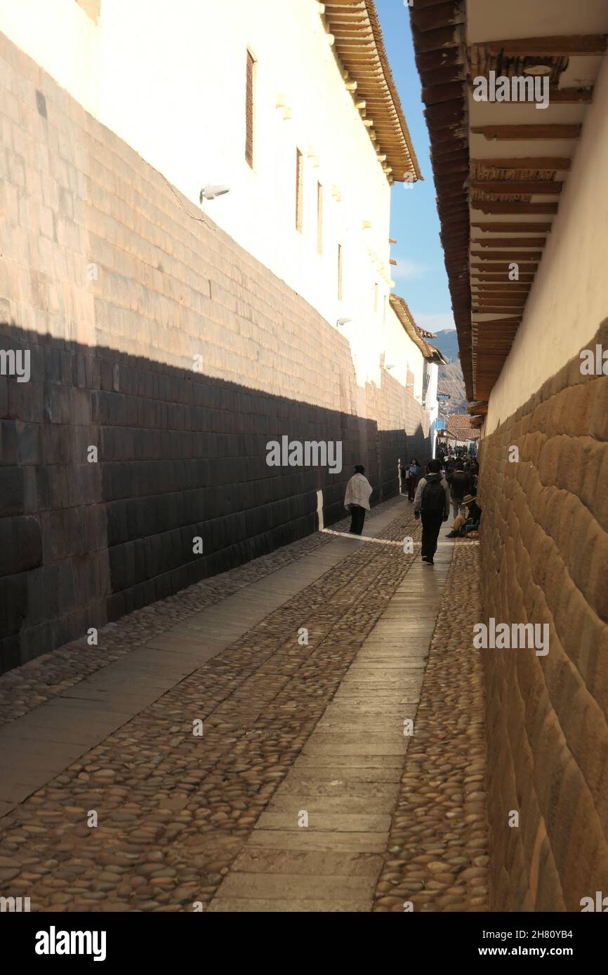 Cuzco Peru centre of town old street view views cobbles cobbled street ...
