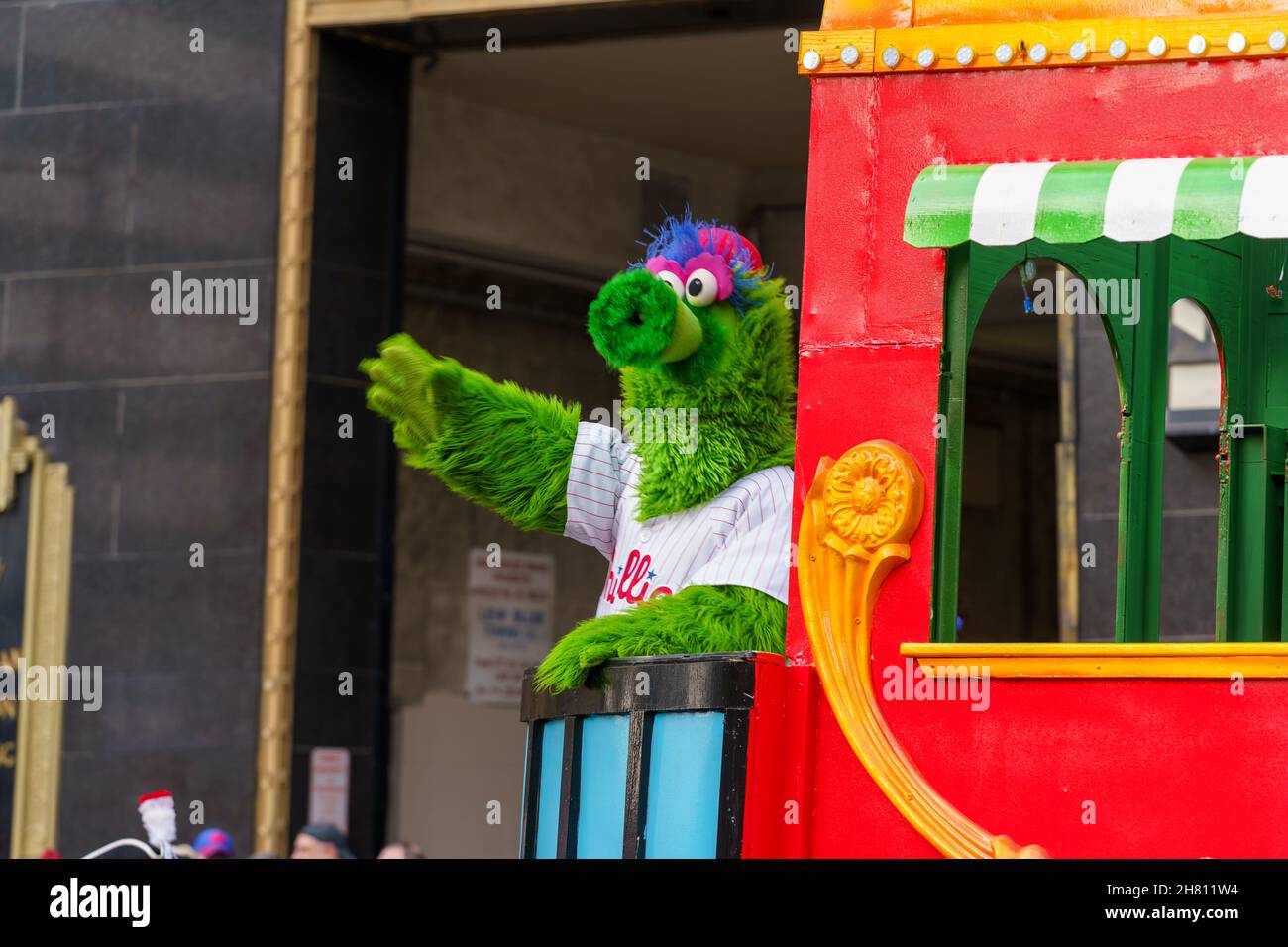 Philadelphia thanksgiving parade hi-res stock photography and images ...