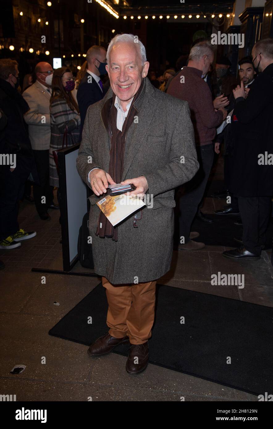 London, UK. Simon Callow at the West End premiere of National Theatre's ...