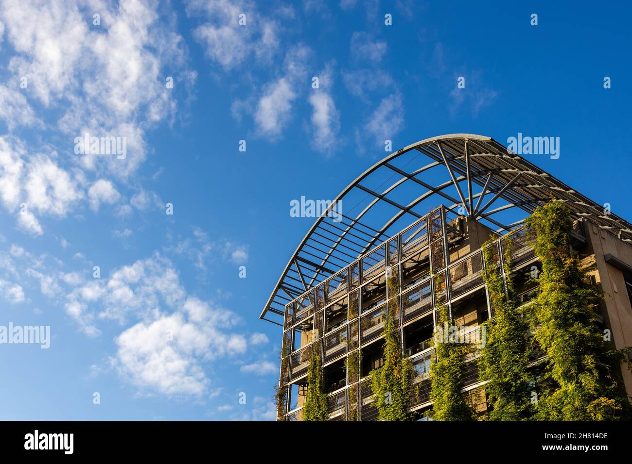Partially constructed structure hi-res stock photography and images - Alamy