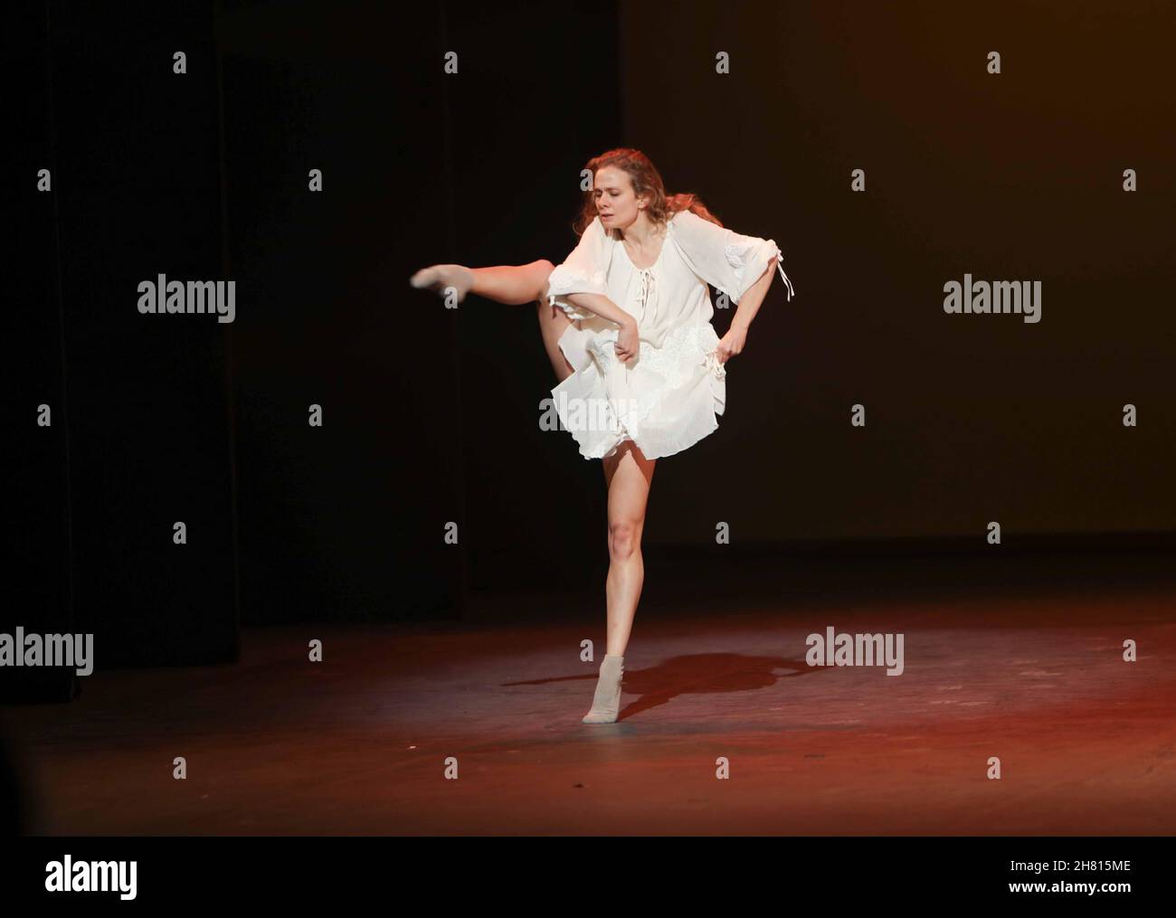 English choreographers hi-res stock photography and images - Alamy
