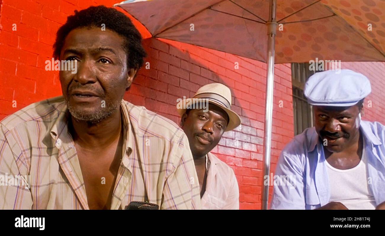 USA. Paul Benjamin, Frankie Faison, and Robin Harris in a scene from ...