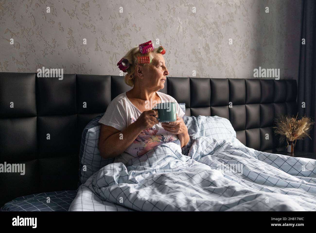 Beautiful 40 50 years old age relaxing woman enjoying sunny morning ...