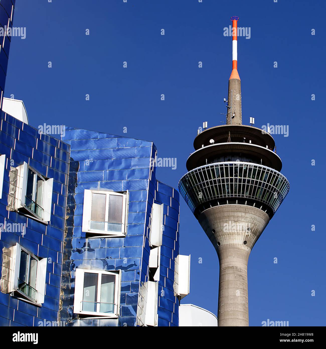 Thine tower hi-res stock photography and images - Alamy