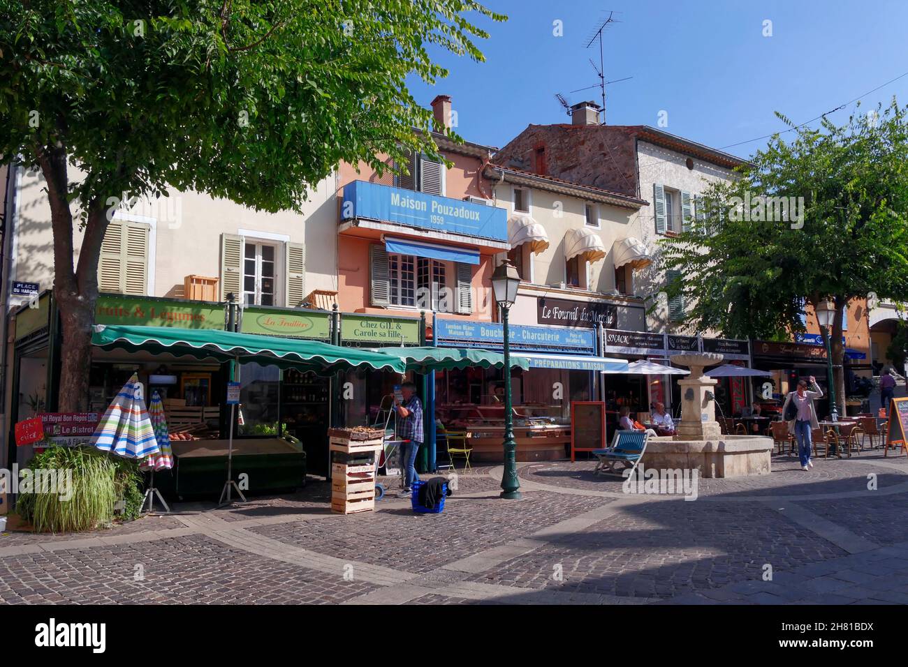 Marche u hi-res stock photography and images - Alamy