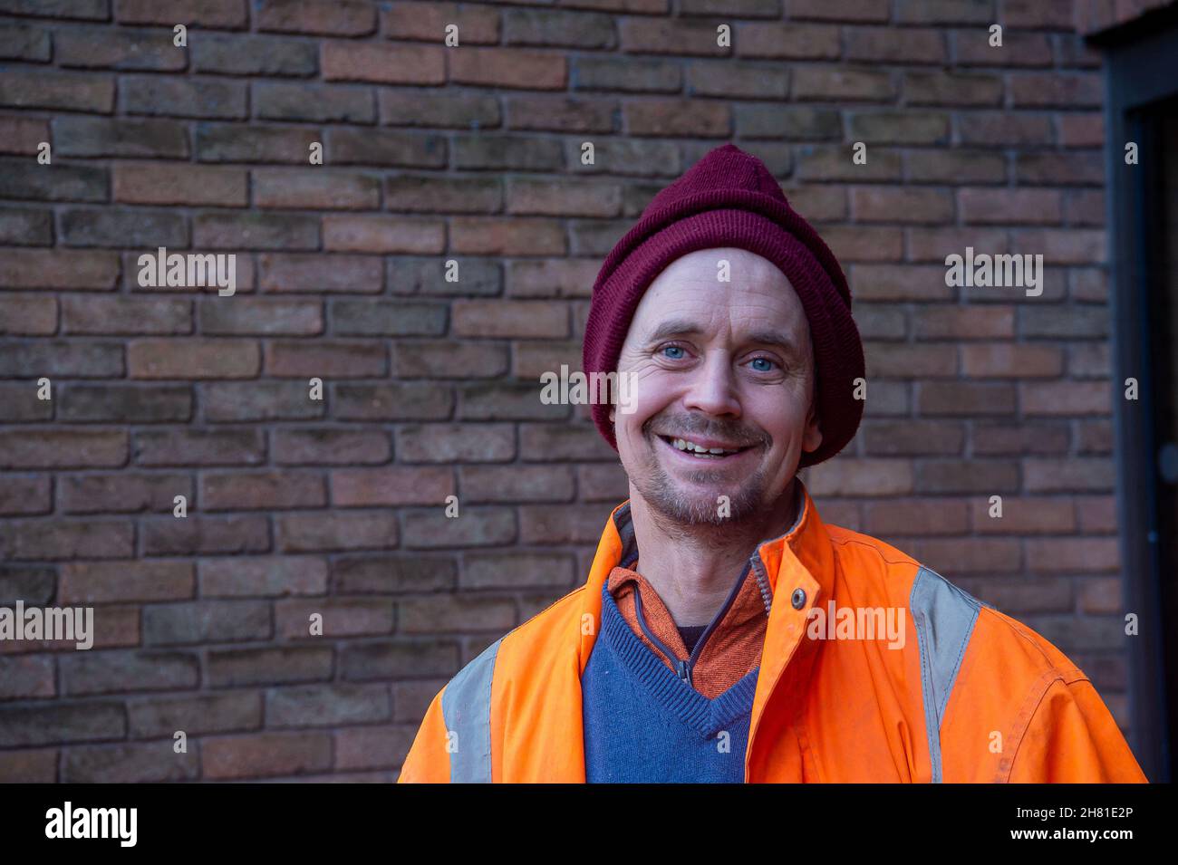 High Wycombe, UK. 26th November, 2021. Eco warrior Dan Hooper known as ...