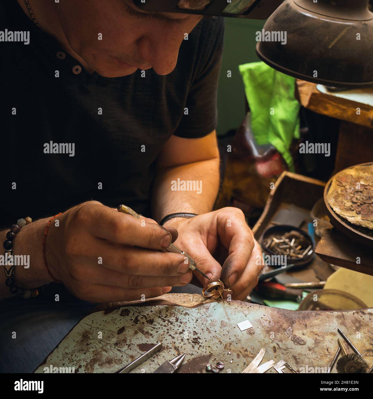 Jewelry workshop hi-res stock photography and images - Alamy