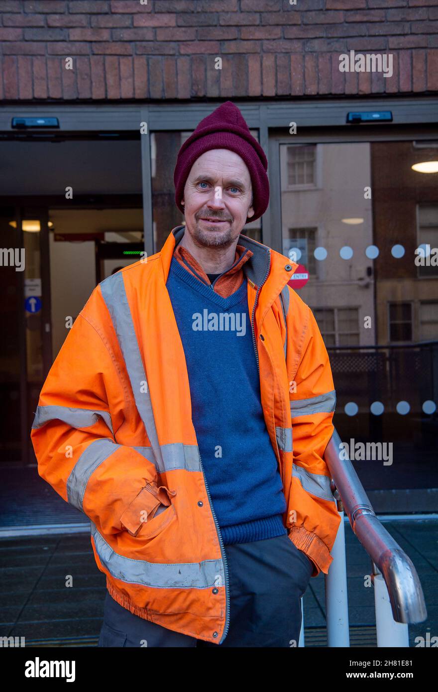 High Wycombe, UK. 26th November, 2021. Eco warrior Dan Hooper known as ...