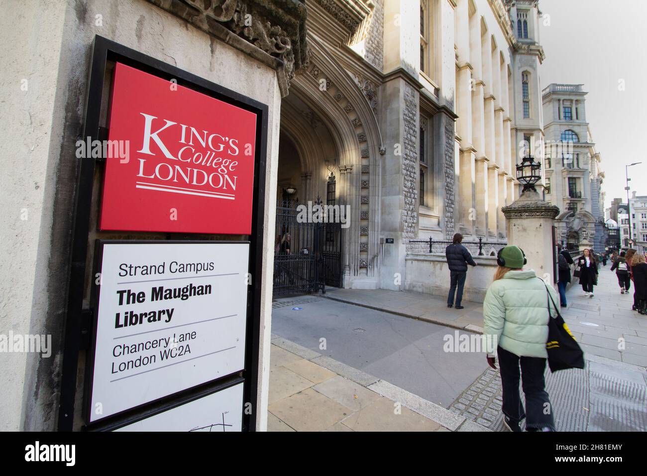 Kings College London Strand Campus, The Maughan Library, Chancery Lane ...