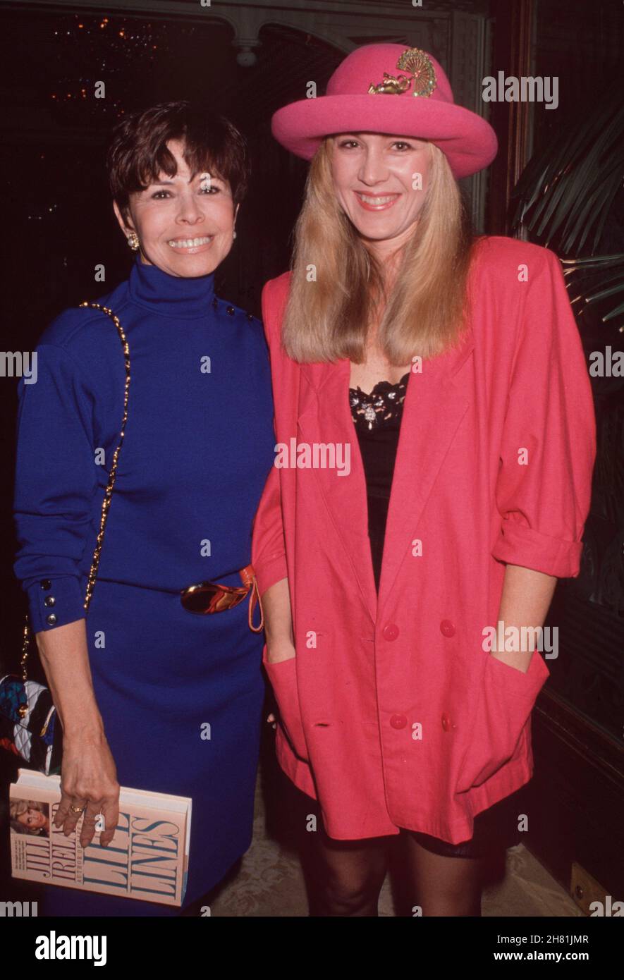 Los Angeles.CA.USA. LIBRARY. Neile Adams and her daughter Terry Leslie ...