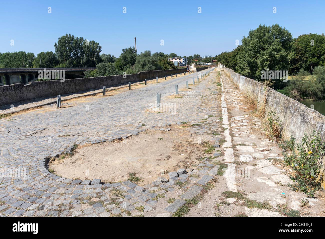 BYALA, BULGARIA - AUGUST 15, 2020: Nineteenth-century bridge over the ...