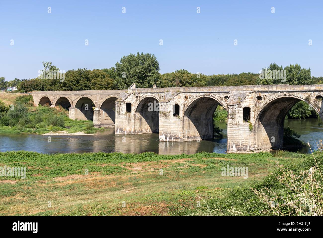 BYALA, BULGARIA - AUGUST 15, 2020: Nineteenth-century bridge over the ...