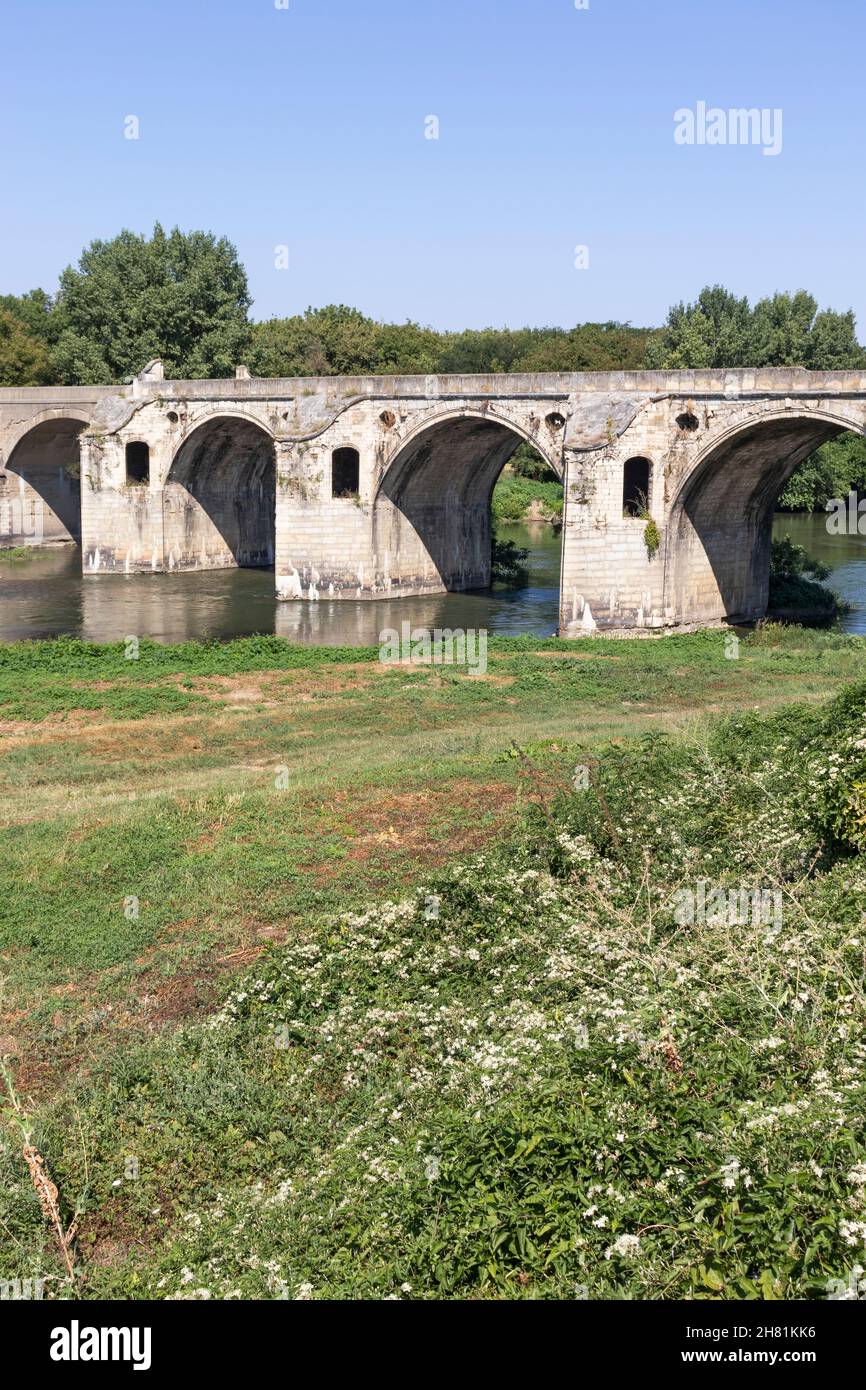 BYALA, BULGARIA - AUGUST 15, 2020: Nineteenth-century bridge over the ...