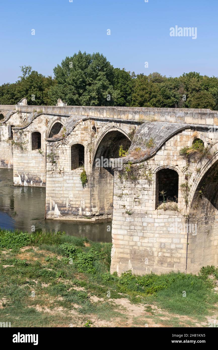 BYALA, BULGARIA - AUGUST 15, 2020: Nineteenth-century bridge over the ...