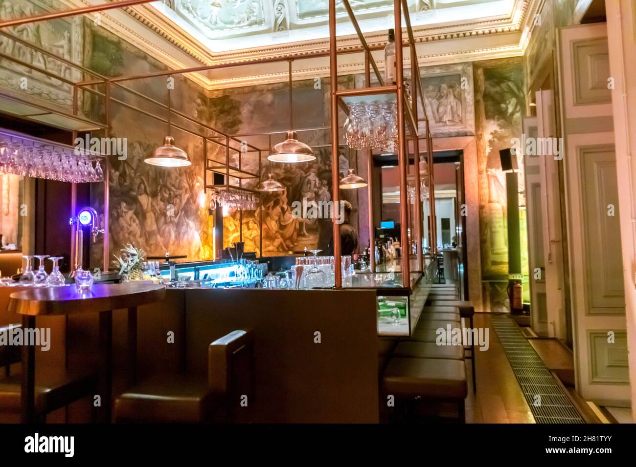 Palacio chiado restaurant lisbon hi-res stock photography and images ...