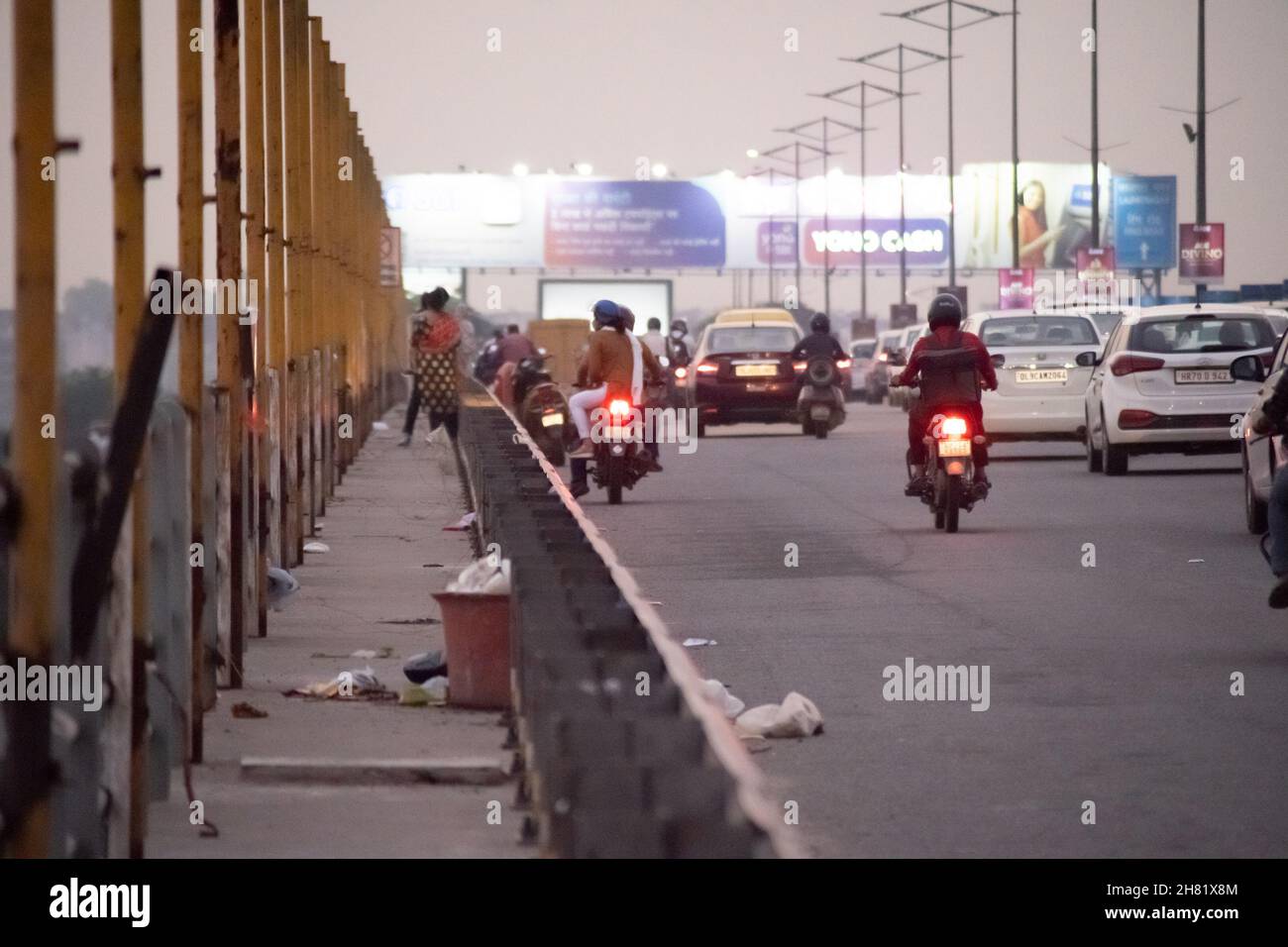 Noida greater noida expressway hi-res stock photography and images - Alamy