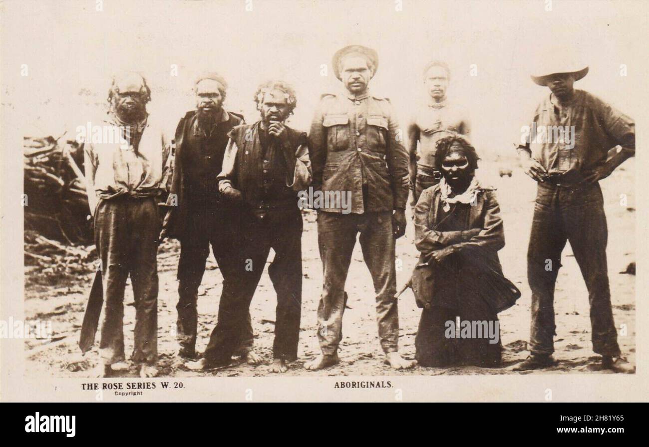 Australian aborigines - very early 1900s Stock Photo - Alamy