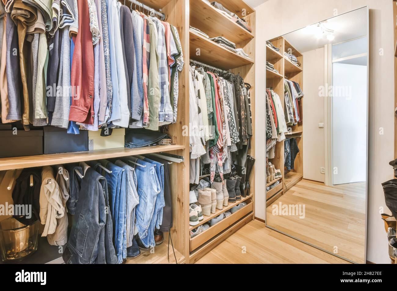 Real cloth hi-res stock photography and images - Alamy