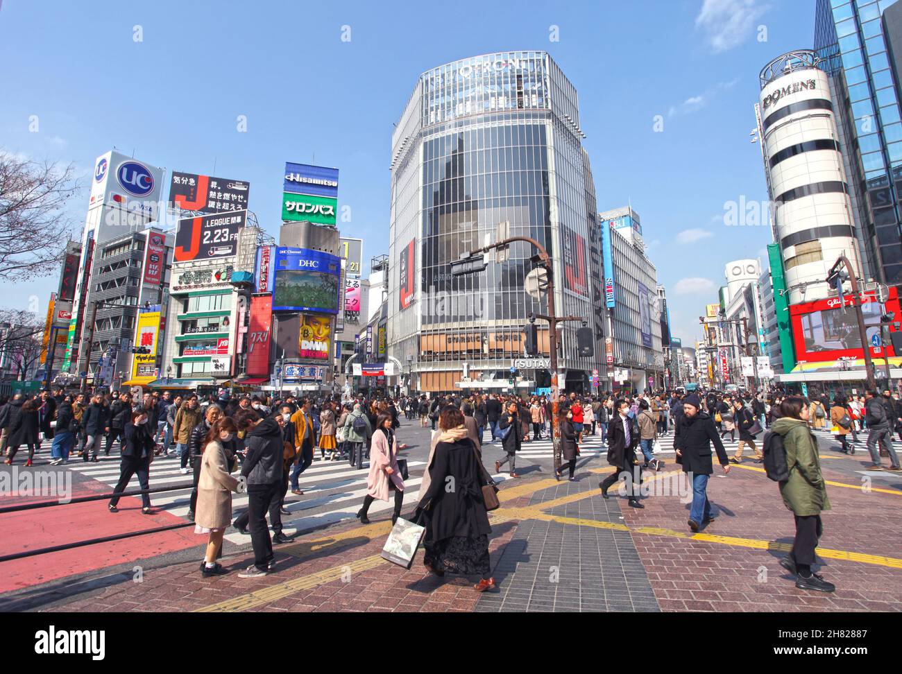 Shibuya crossing also known as Shibuya intersection and Shibuya ...