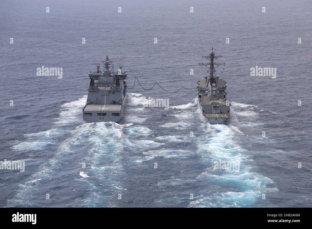 PACIFIC OCEAN (Nov. 23, 2021) The Arleigh Burke-class guided-missile ...
