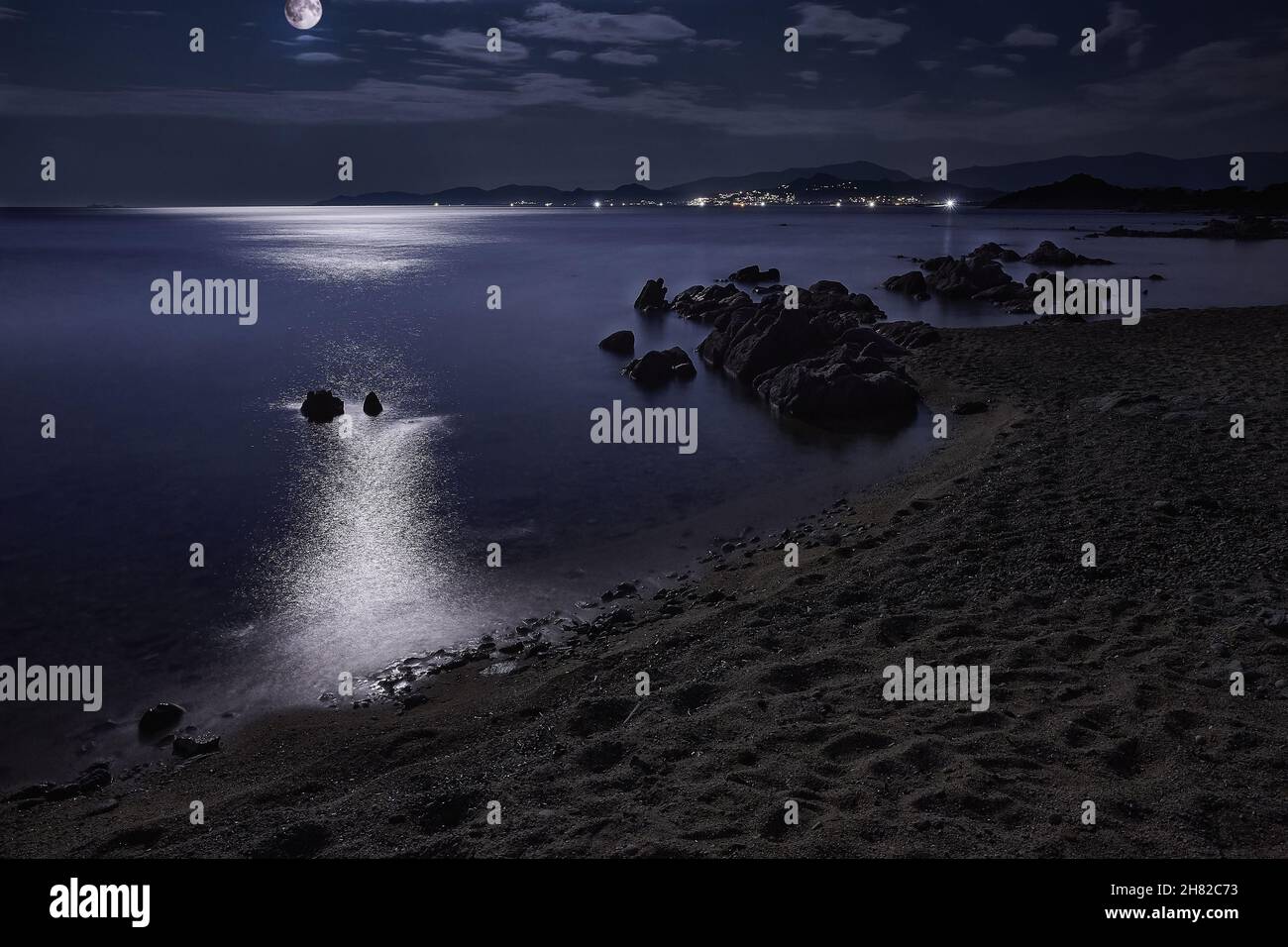 Emotions thoughts peace hi-res stock photography and images - Alamy