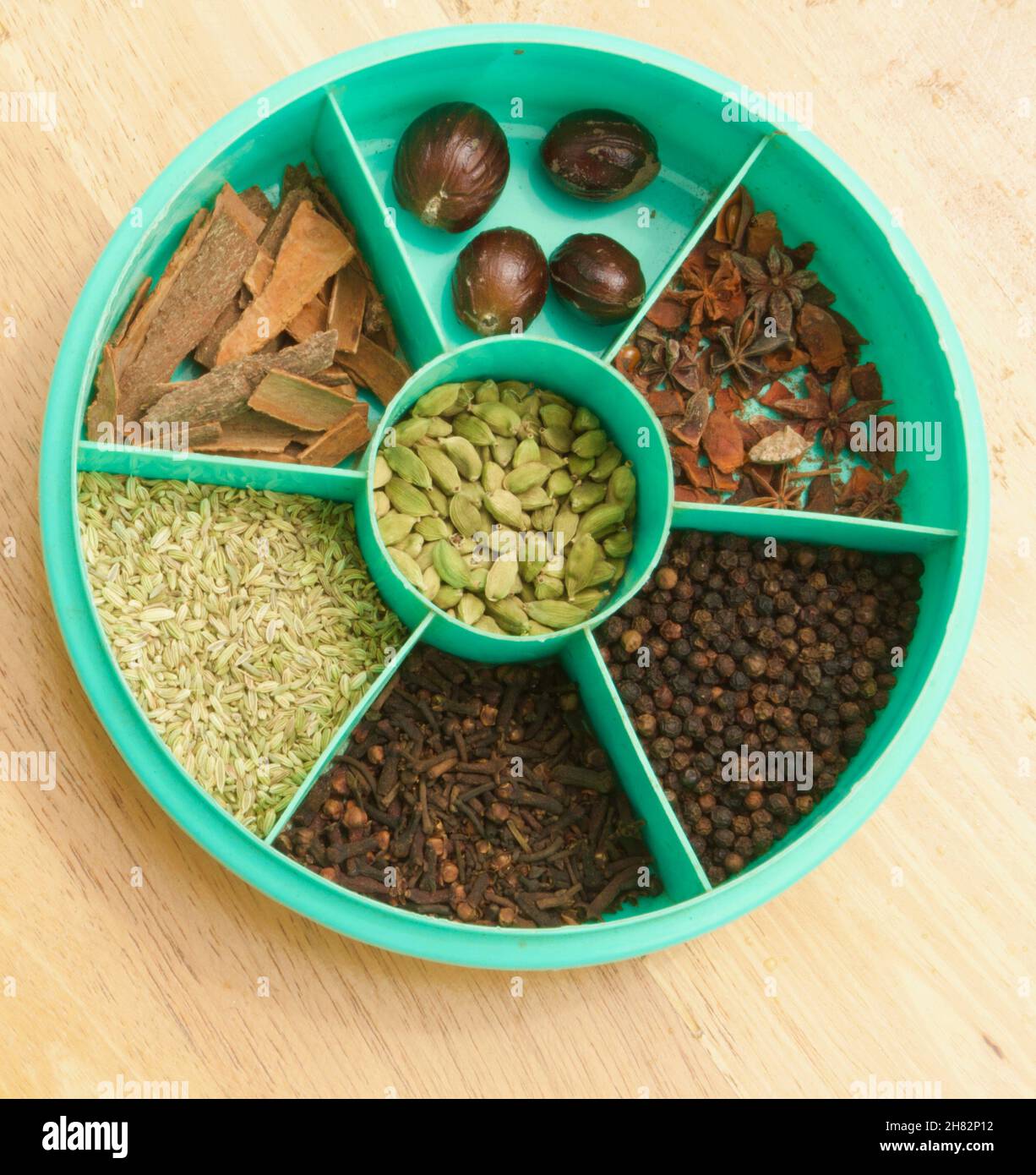 Indian spices box hi-res stock photography and images - Alamy