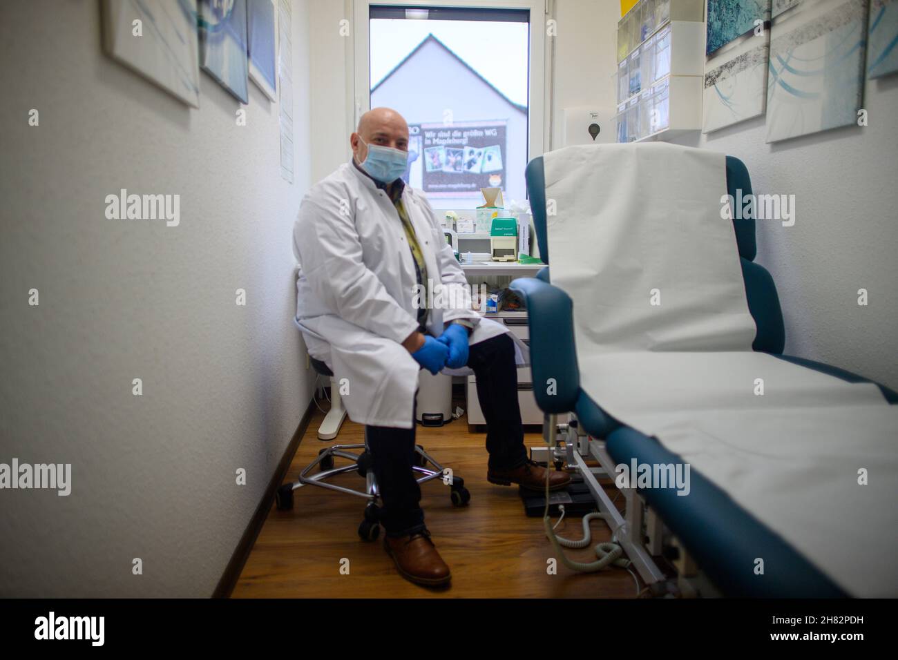 Robert koch laboratory hi-res stock photography and images - Alamy