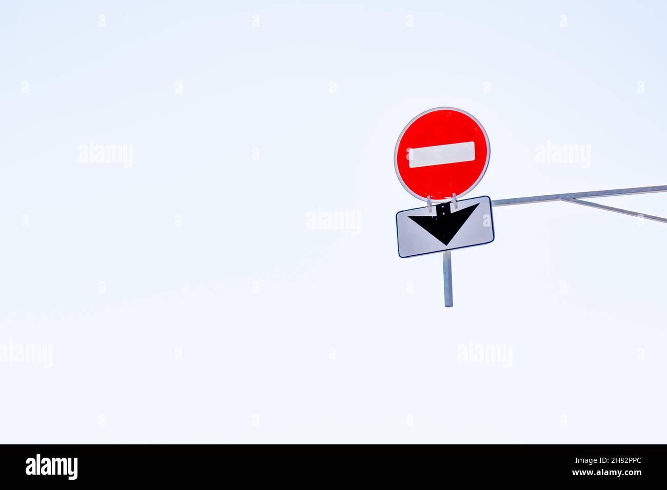 Stop Traffic Sign on a road. Logo Stock Photo - Alamy