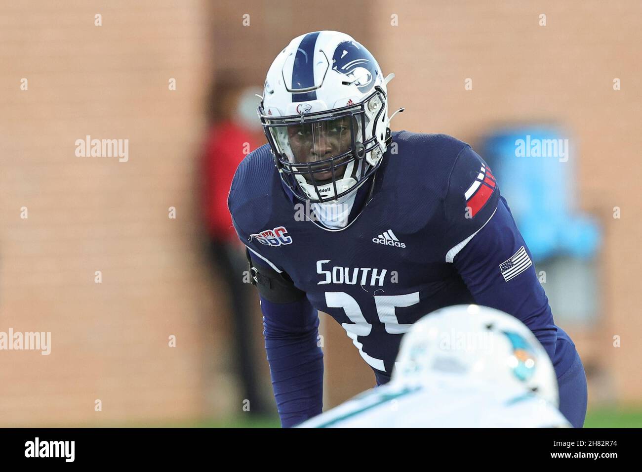 Mobile, Alabama, USA. 26th Nov, 2021. South Alabama Jaguars linebacker ...