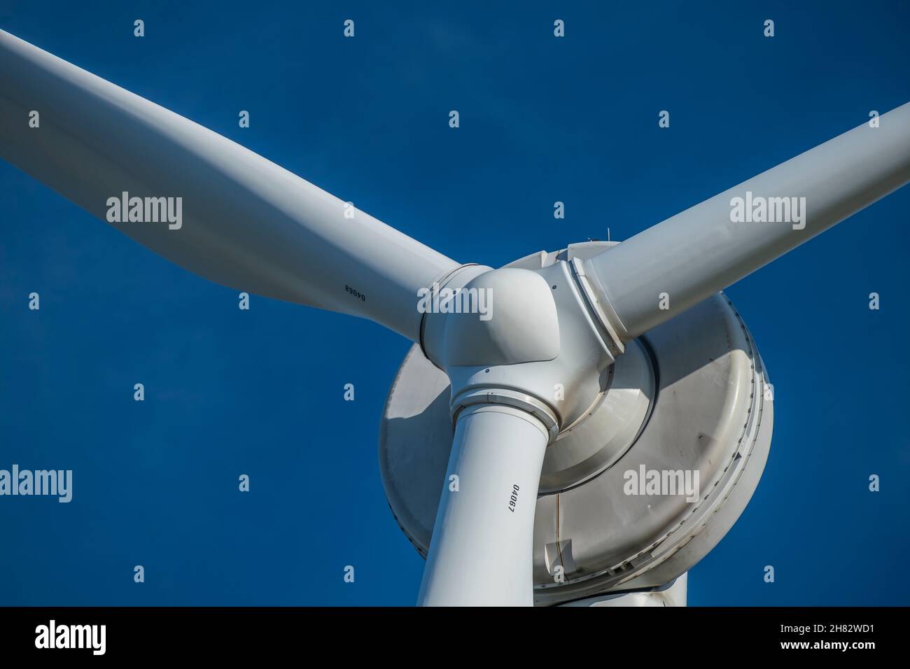 The hub of a wind turbine Stock Photo - Alamy