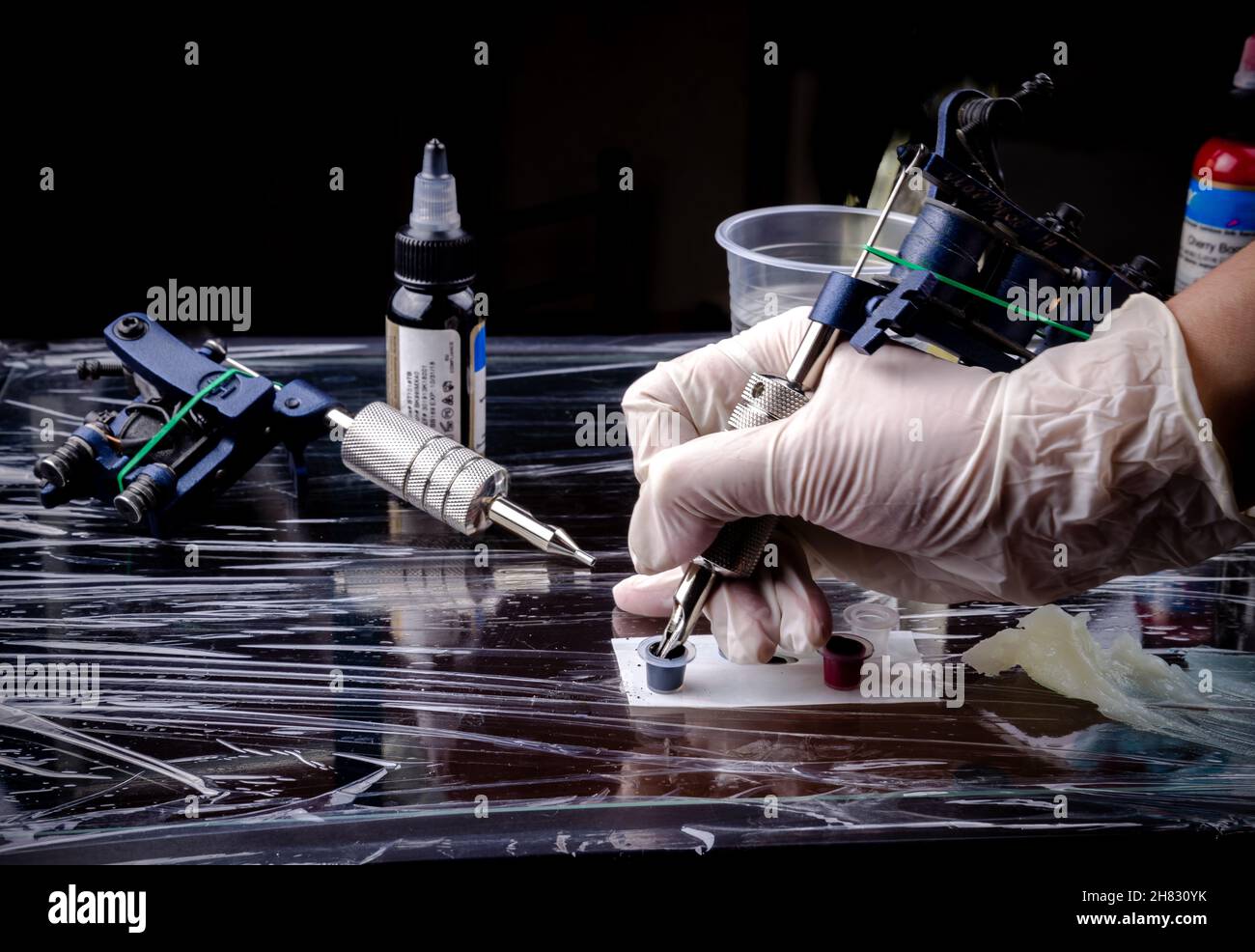 Process of making tattoo, close up Stock Photo - Alamy
