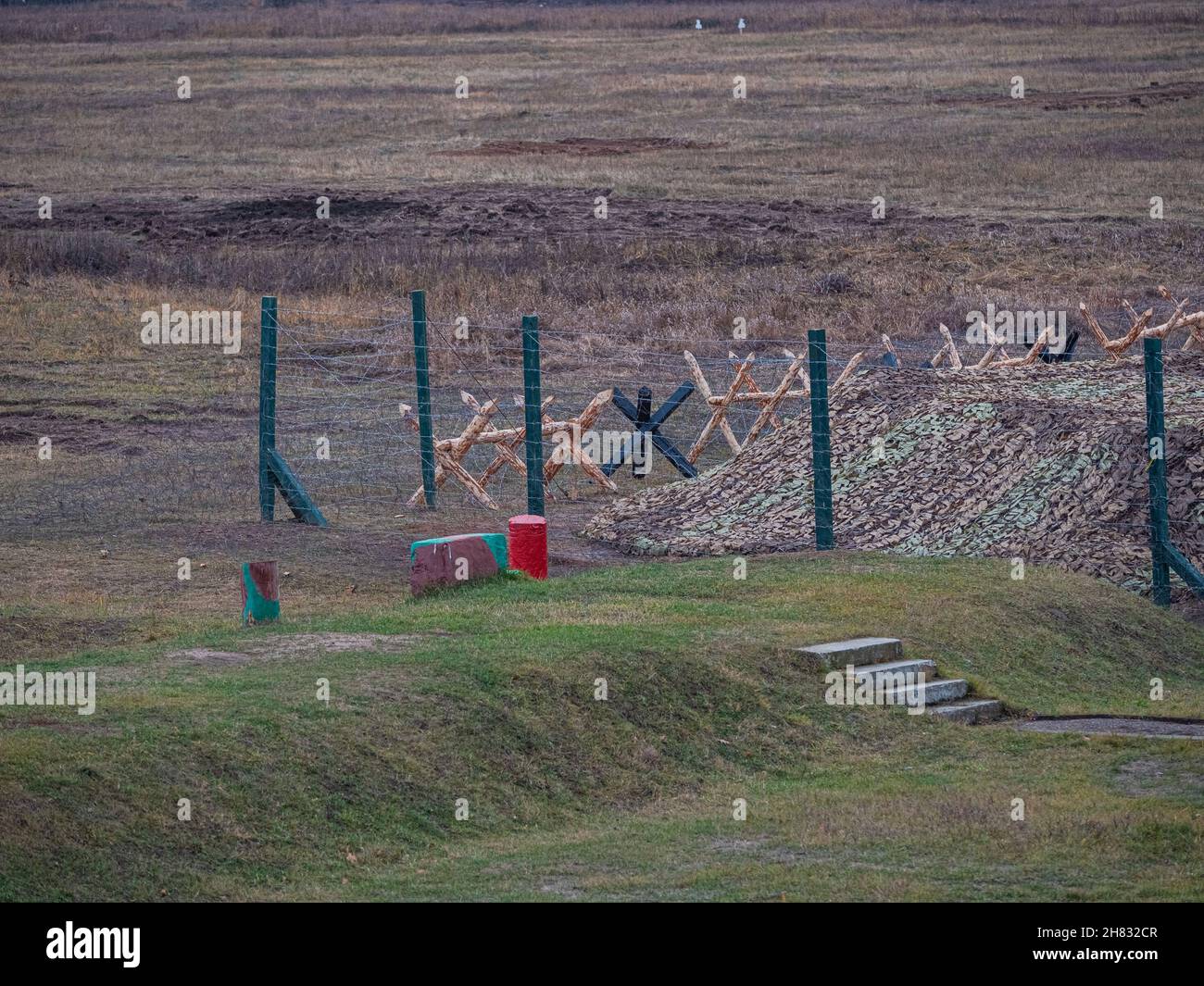 Two rows frame hi-res stock photography and images - Alamy