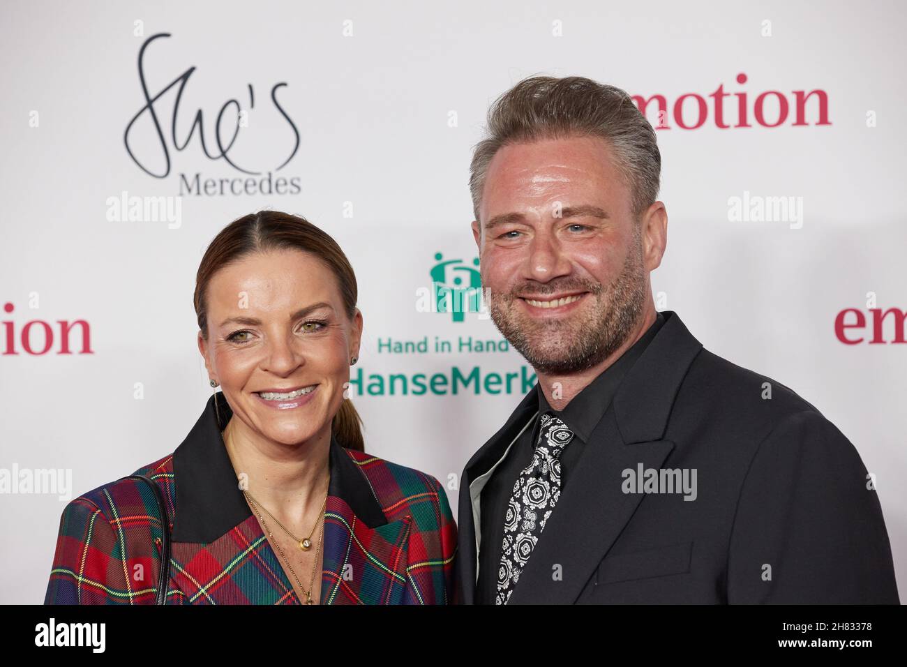 Hamburg, Germany. 26th Nov, 2021. Sasha, singer, and his wife Julia ...