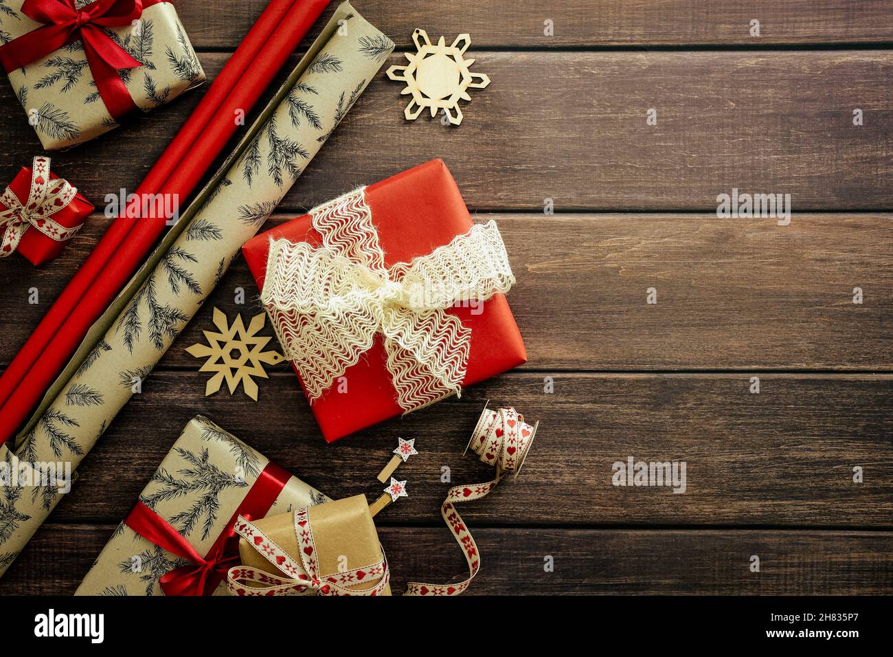 Vintage Christmas gift boxes, Xmas decorations, wrapping paper on ...