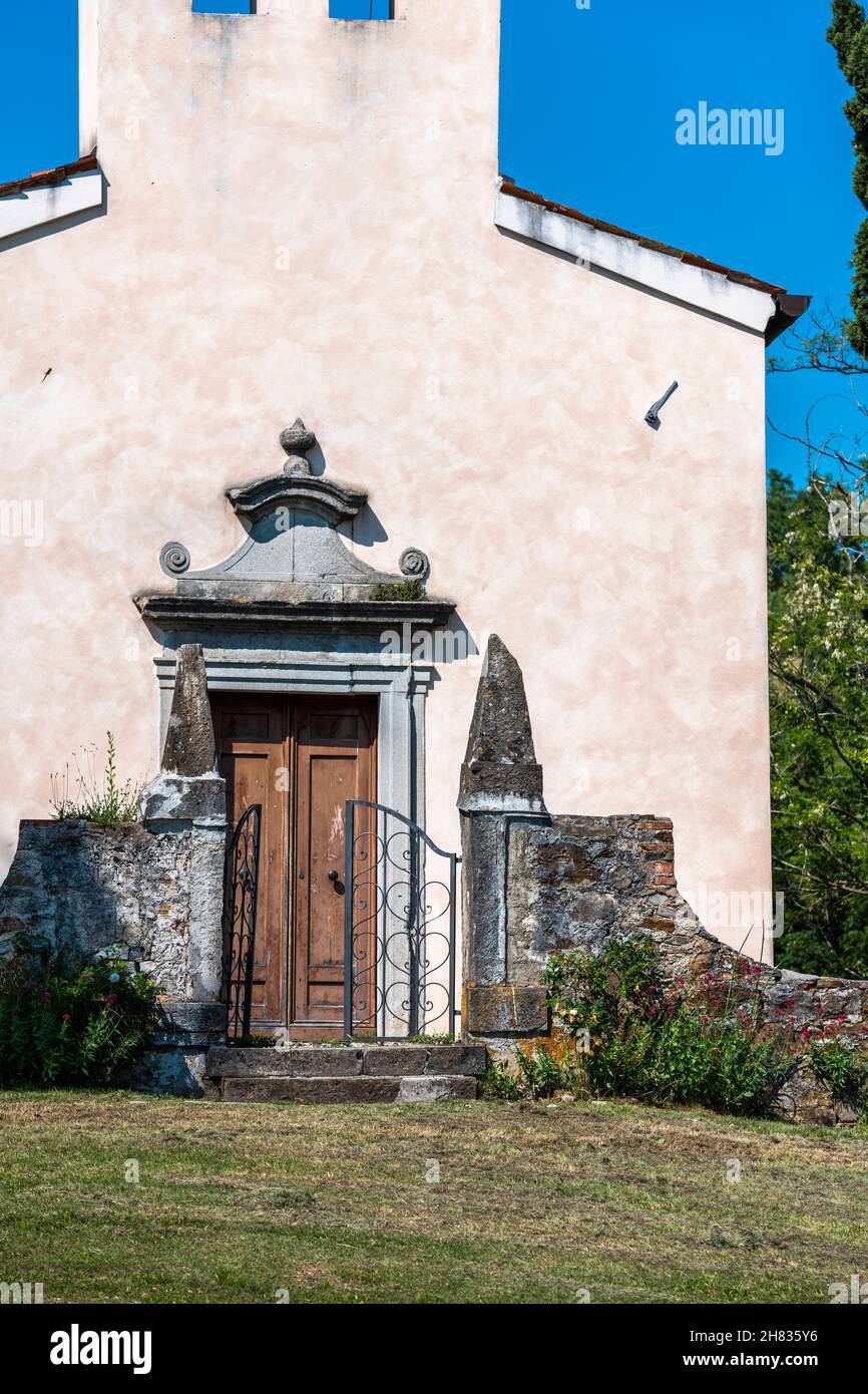 The Collio Friulano. Hills of farmhouses and vineyards Stock Photo - Alamy