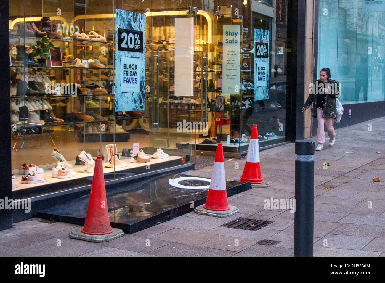 Dislodged sign hi-res stock photography and images - Alamy